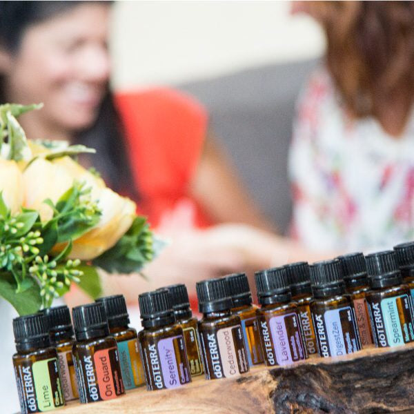 Family Essentials kit of 10 (5ml bottles of essential oils plus 2 FREE ...